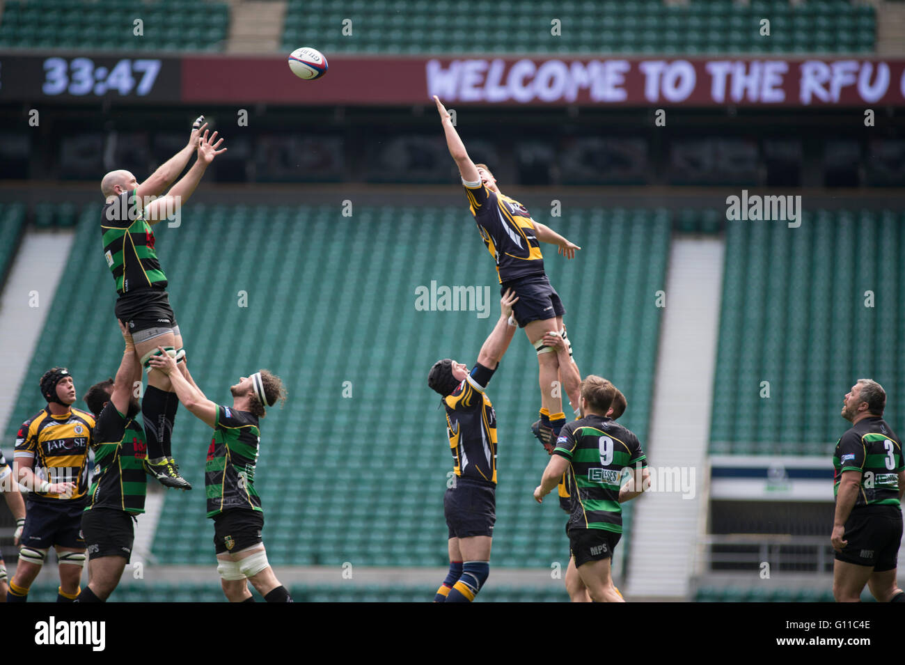 Former england rugby star hi-res stock photography and images - Alamy