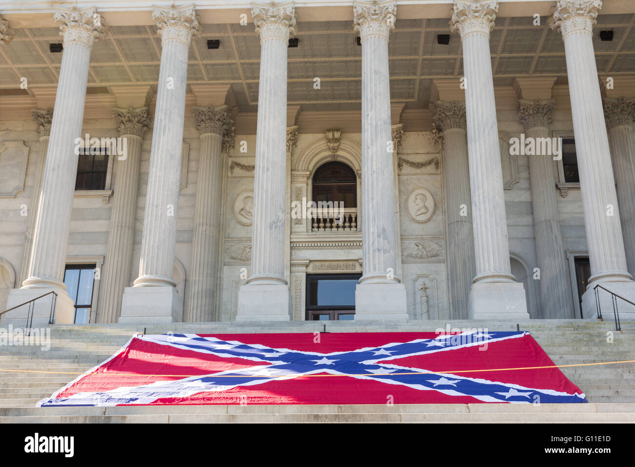 Columbia, South Carolina, USA. 07th May, 2016. A giant Confederate ...