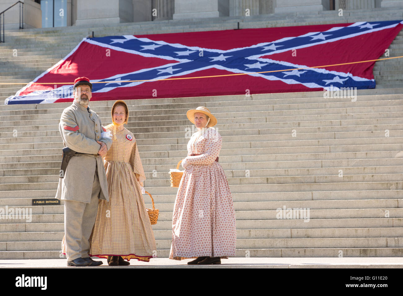 Columbia, South Carolina, USA. 07th May, 2016. Costumed confederate re ...