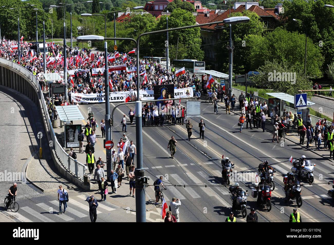 Around a thousand people gathered and marched in a protest in Warsaw ...