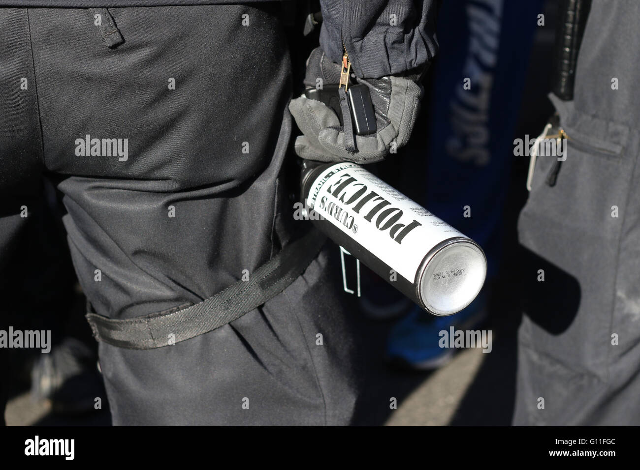 Anti gas hi-res stock photography and images - Alamy