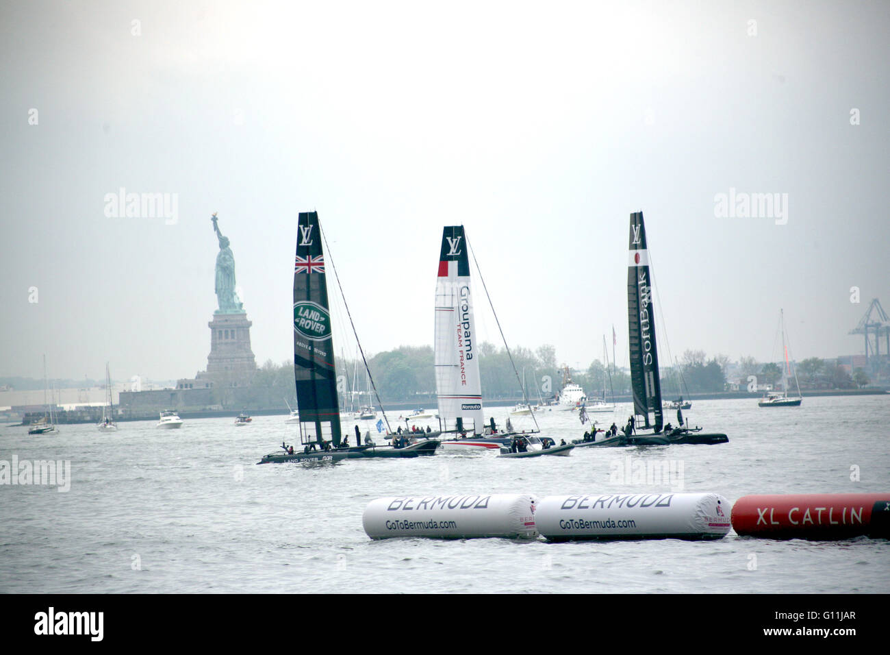 America's Cup Yacht Racing return to New York City Stock Photo - Alamy