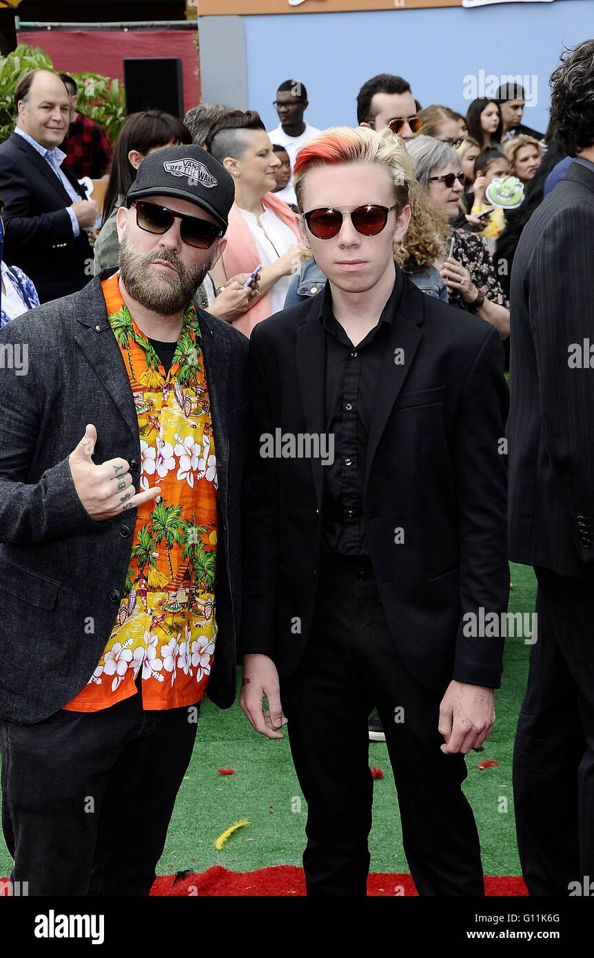Los Angeles, CA, USA. 7th May, 2016. Fred Durst, Dallas Durst at ...