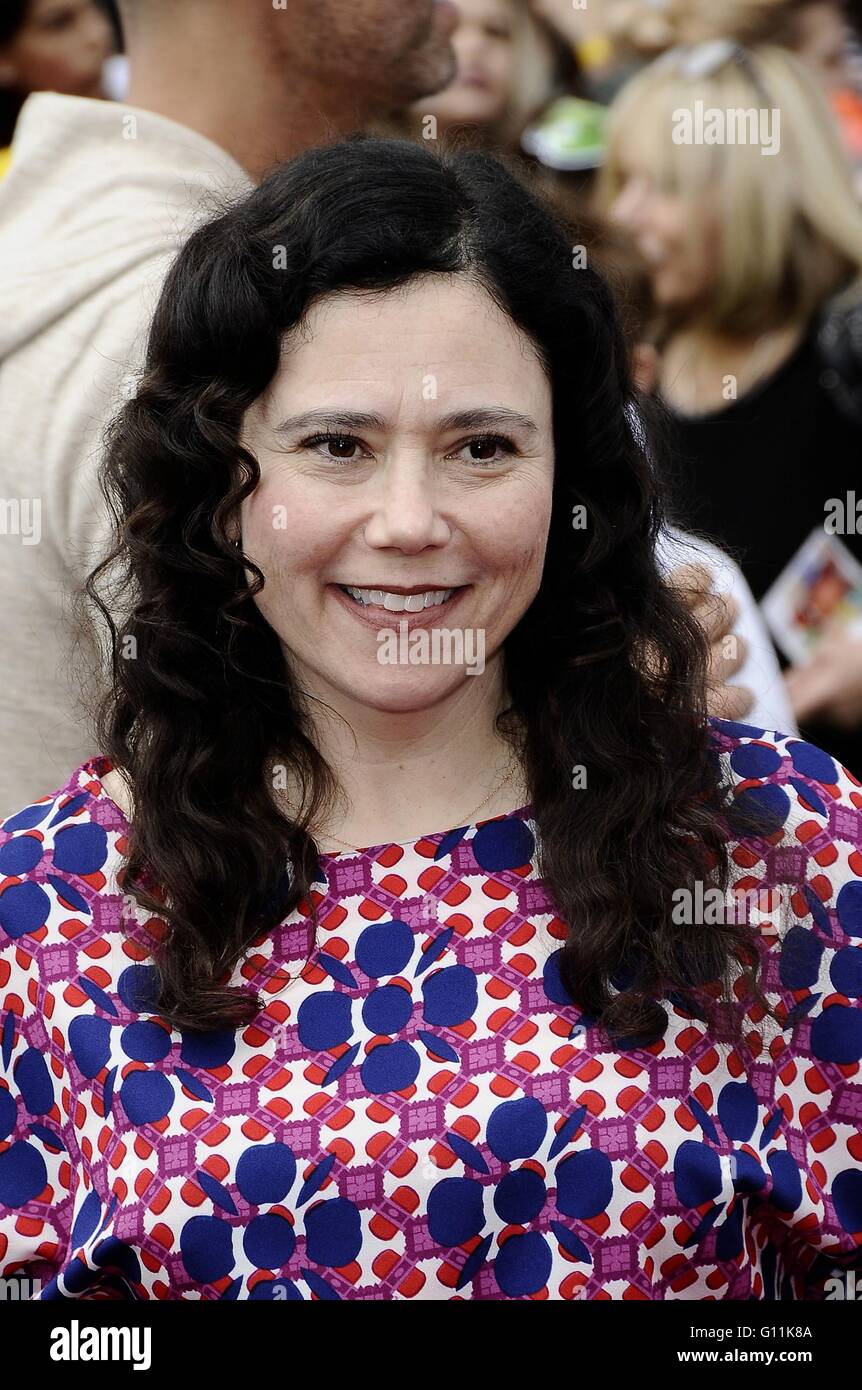 Los Angeles, CA, USA. 7th May, 2016. Alex Borstein at arrivals for ...