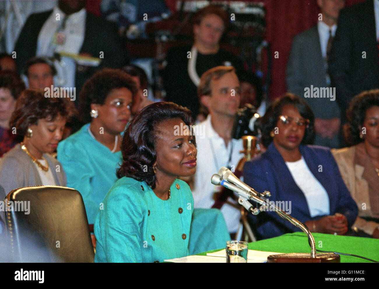 Anita hill clarence thomas hi-res stock photography and images - Alamy