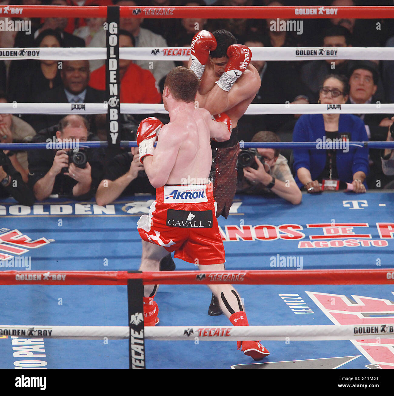 Las Vegas, Nevada, USA. 7th May, 2016. WBC Middleweight Champion Canelo ...