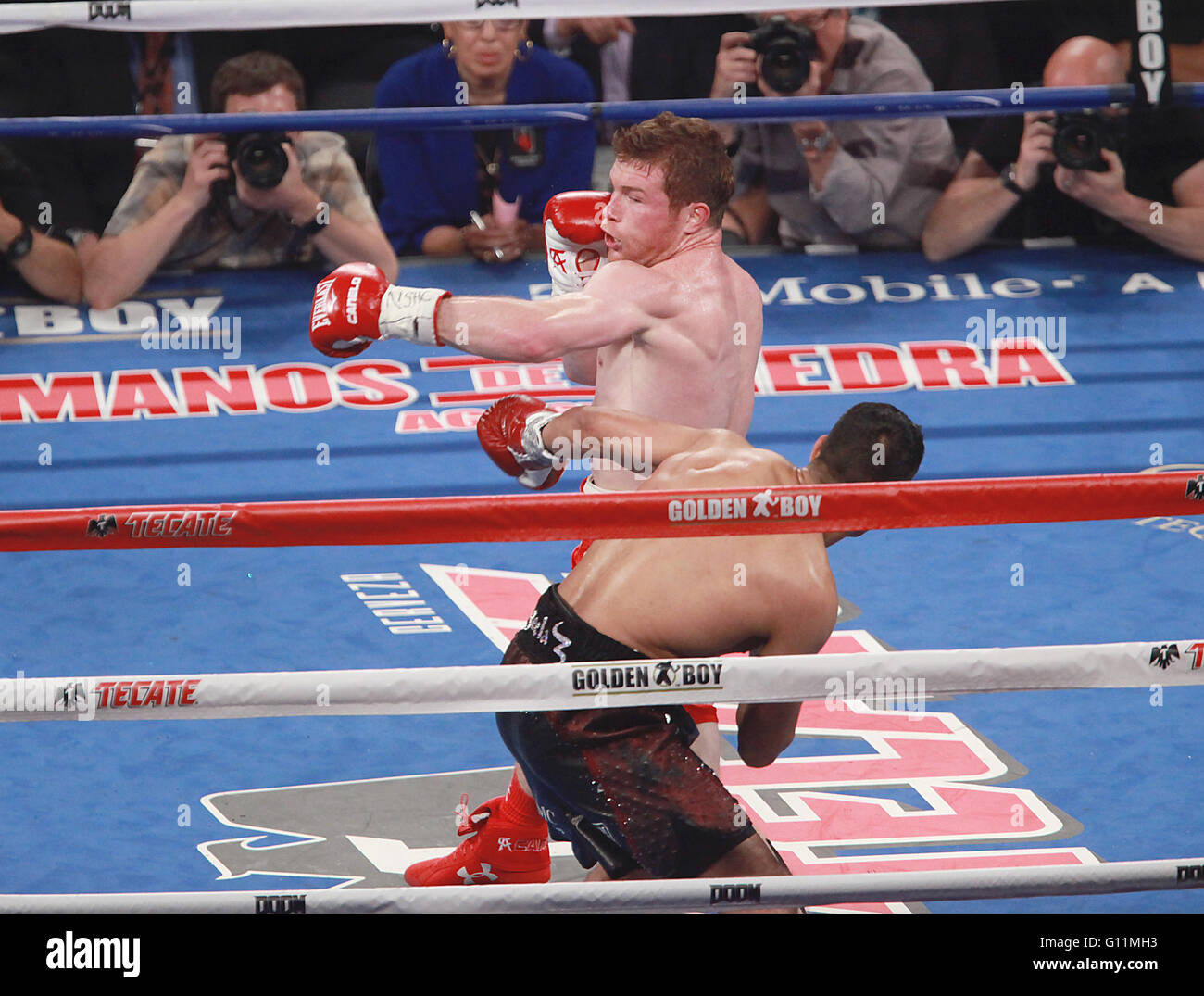 Las Vegas, Nevada, USA. 7th May, 2016. WBC Middleweight Champion Canelo ...