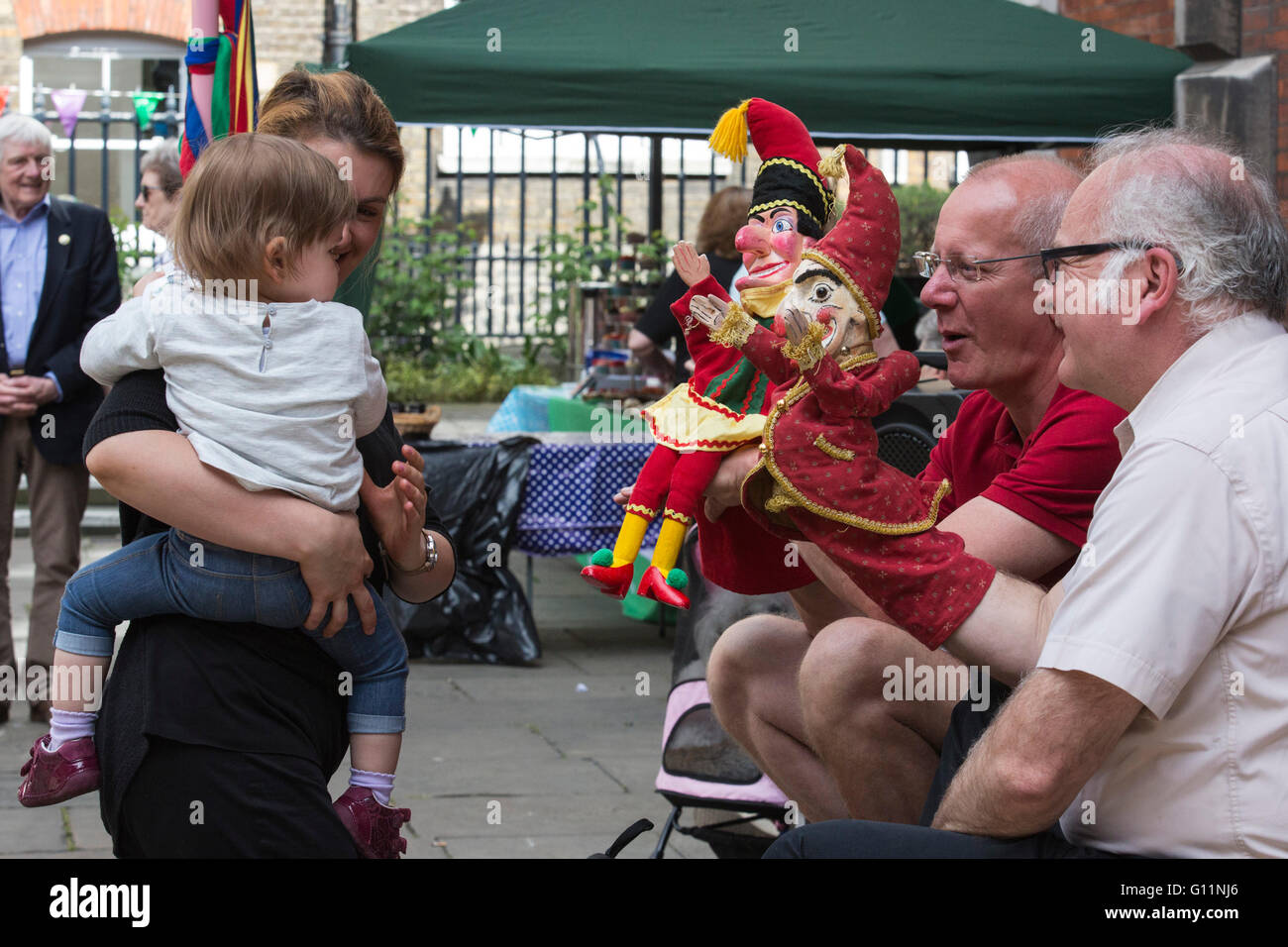 London, UK. 8 May 2016. Puppeteers with their Punch & Judy puppets. The ...
