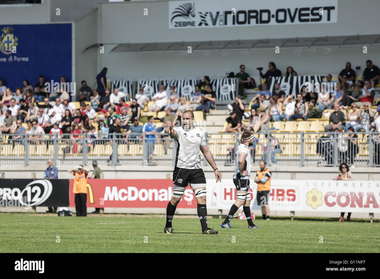 Parma,Italy.07th May, 2016. Zebre captain Marco Bortolami plays his ...