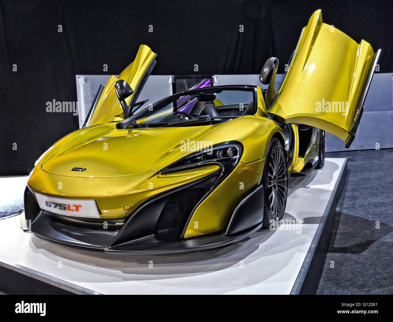 McLaren 675LT spider Stock Photo - Alamy