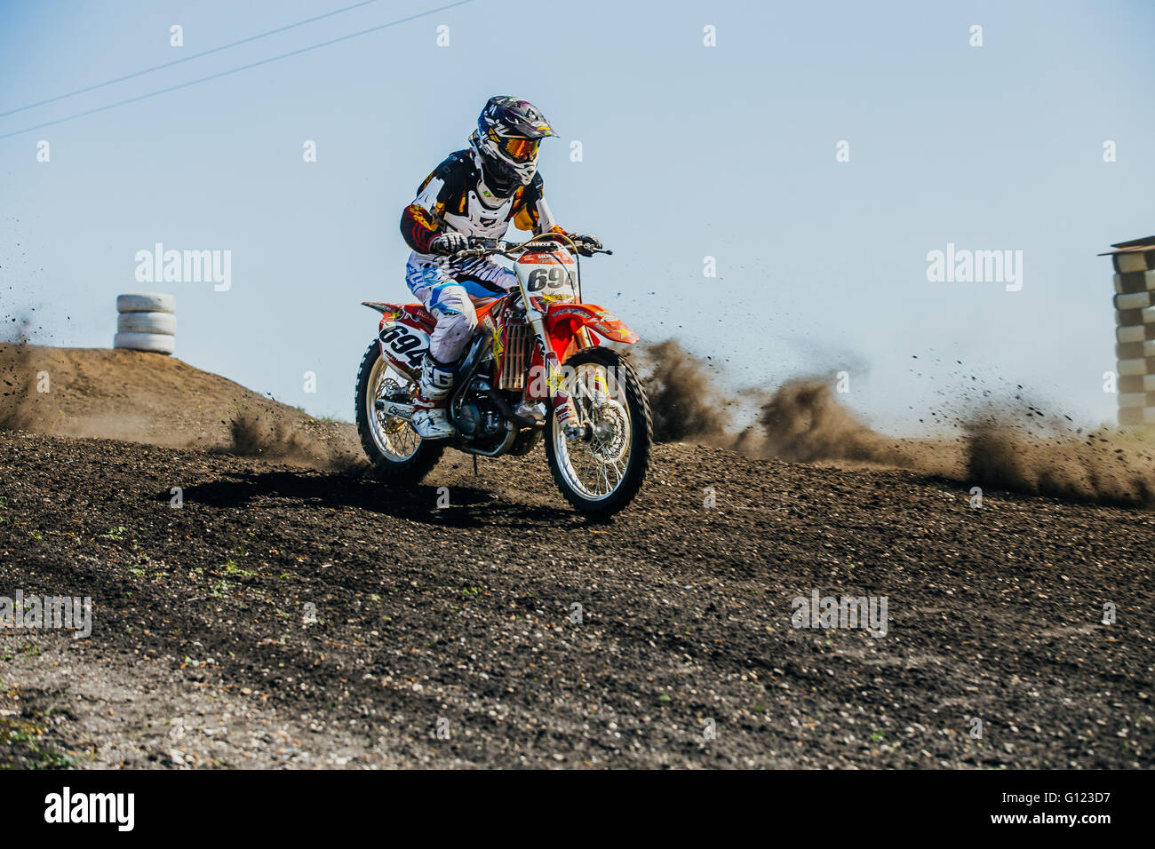 Dusty track hi-res stock photography and images - Alamy