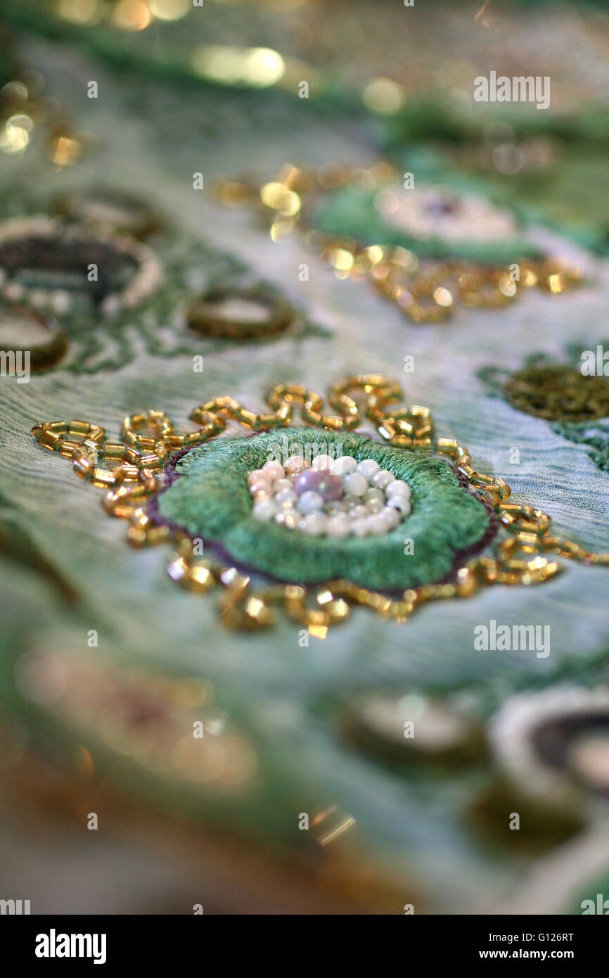 India colourful textiles hi-res stock photography and images - Alamy