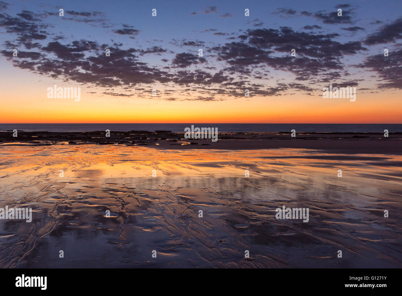 Cable beach in broome hi-res stock photography and images - Alamy