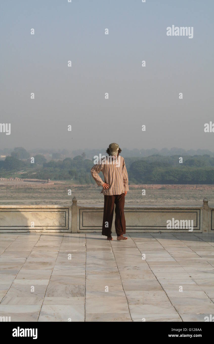 Male tourist at the Taj Mahal, UNESCO World Heritage Site, Agra, Uttar ...