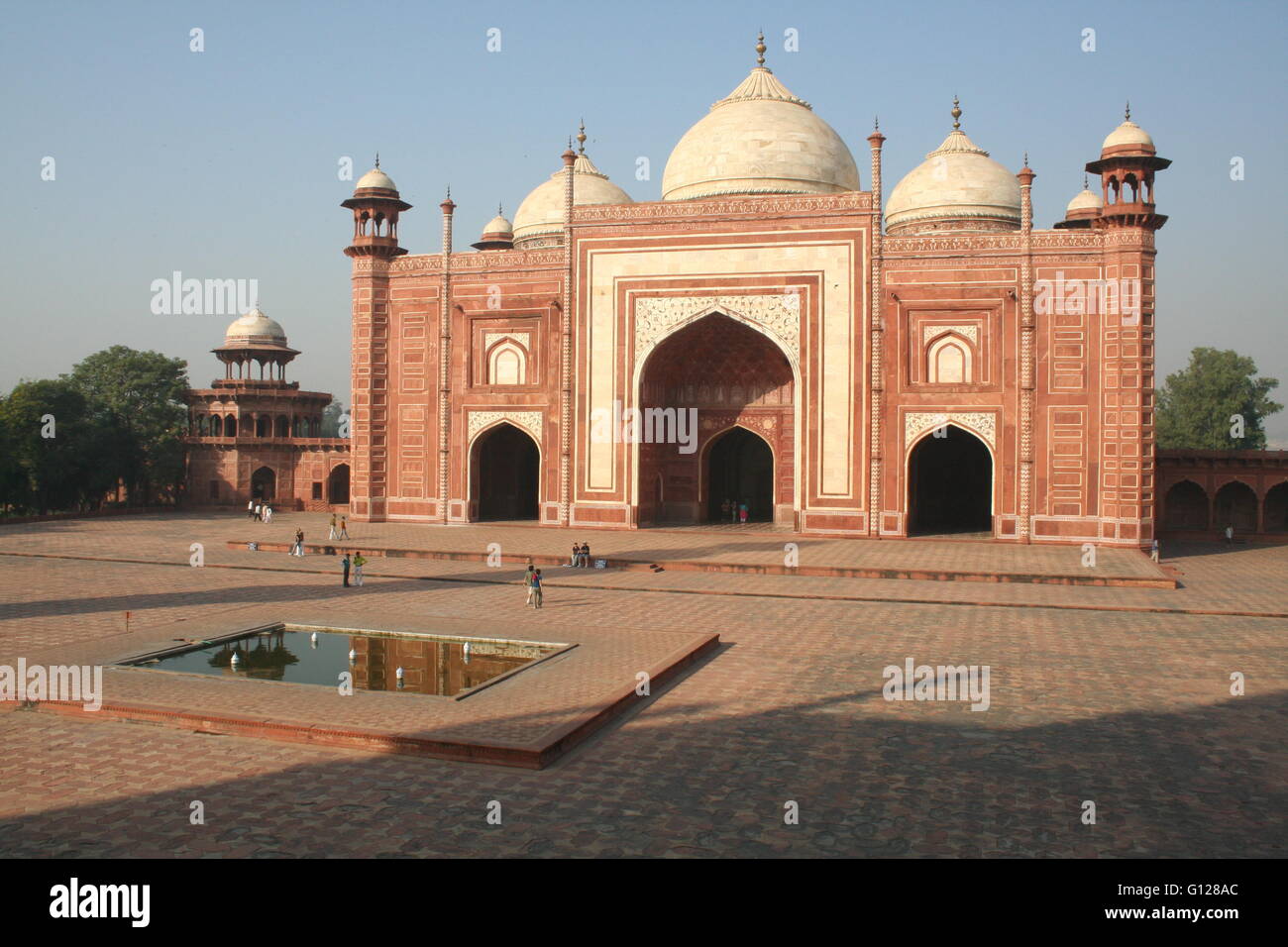 Temple at the Taj Mahal, UNESCO World Heritage Site, Agra, Uttar ...