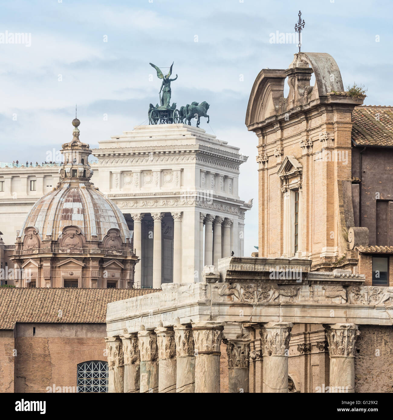 Ruins at the roman forum in rome hi-res stock photography and images ...