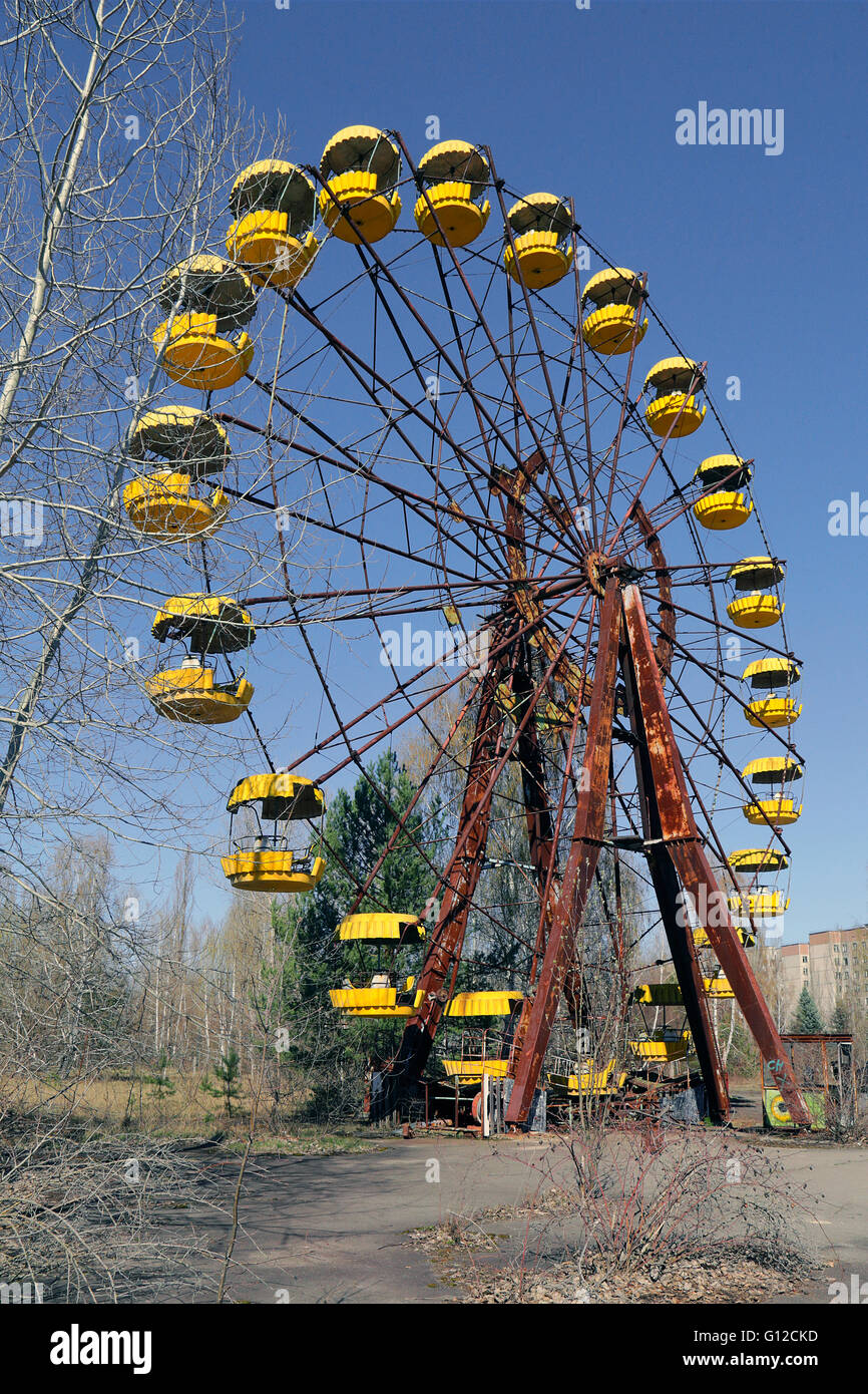 The "iconic" Ferris Wheel of Pripyat Stock Photo - Alamy