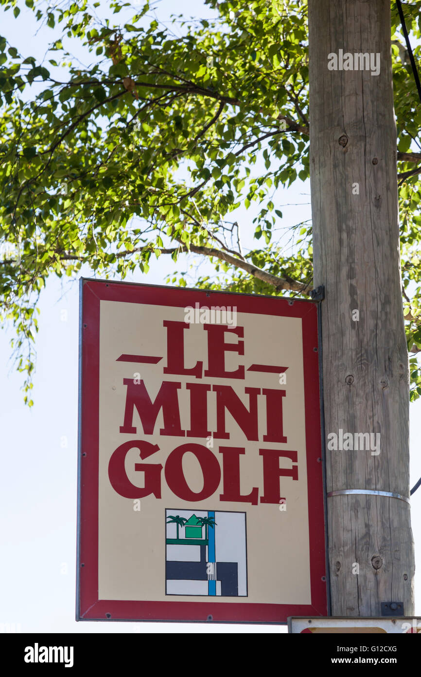 Sign for Mini-golf centre, Akaroa, New Zealand Stock Photo - Alamy