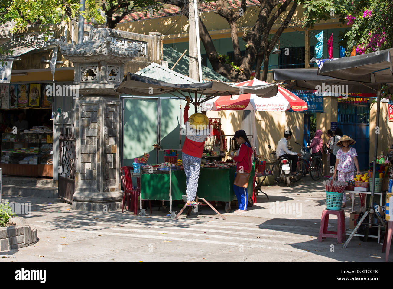 Dam Market in Nha Trang Vietnam Stock Photo - Alamy