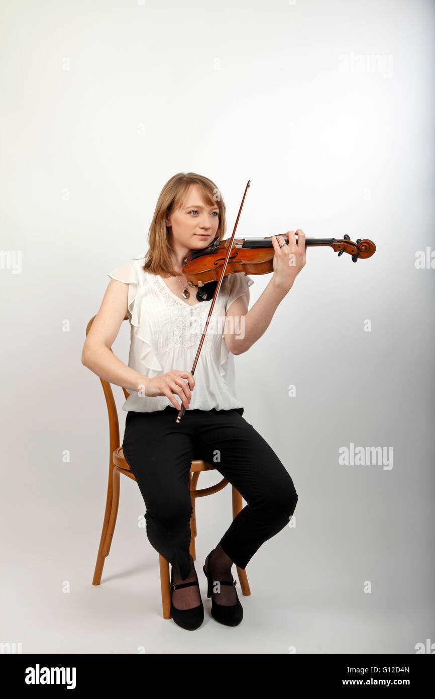 Playing the violin with the bow. Arco. playing position bowing Stock ...