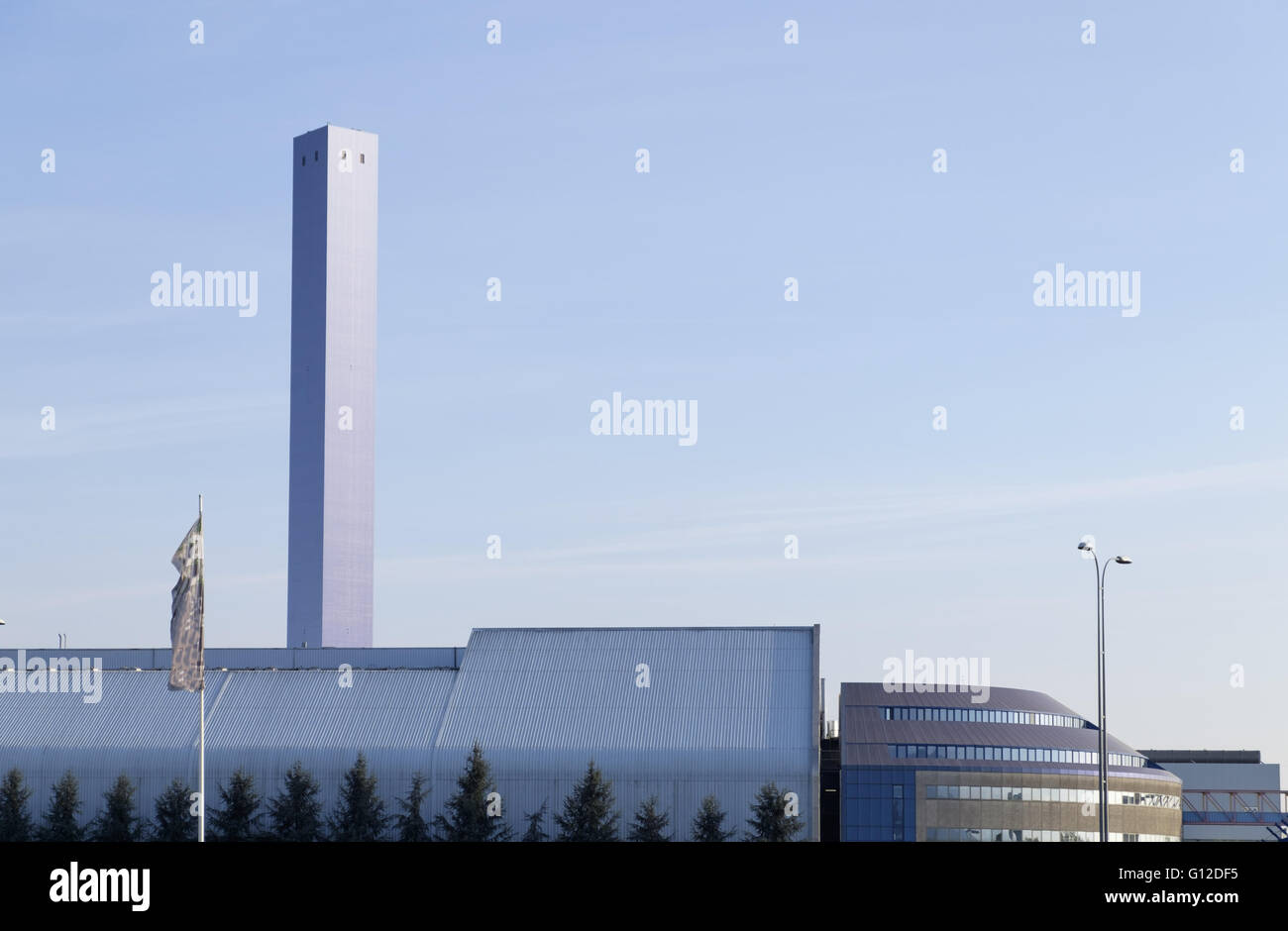 Modern refinery technology hi-res stock photography and images - Alamy