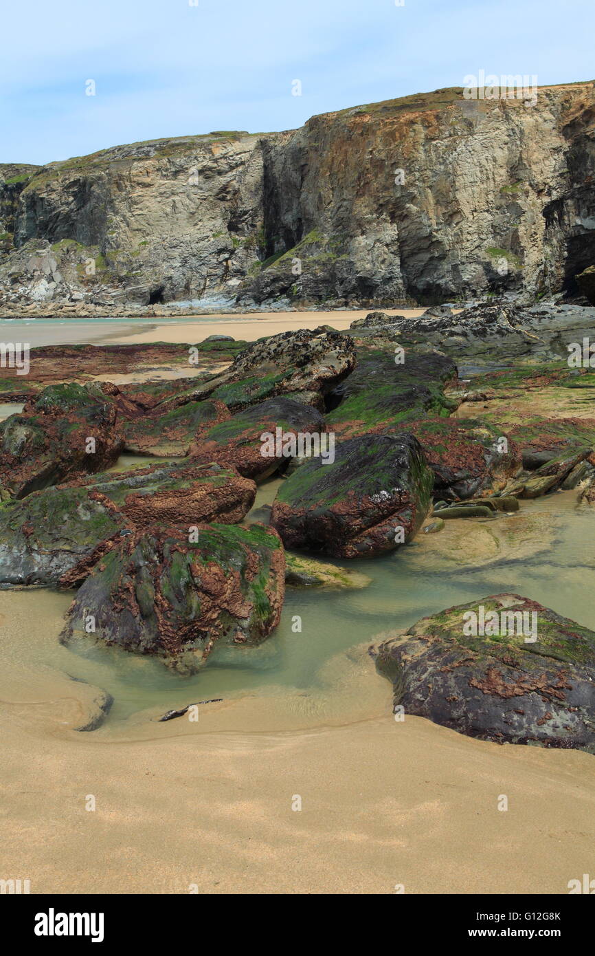 Trebarwith strand - spring view towards Penhallic point, North Cornwall ...