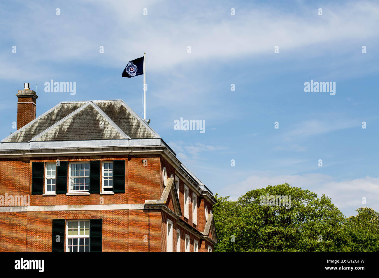 Royal automobile club hi-res stock photography and images - Alamy