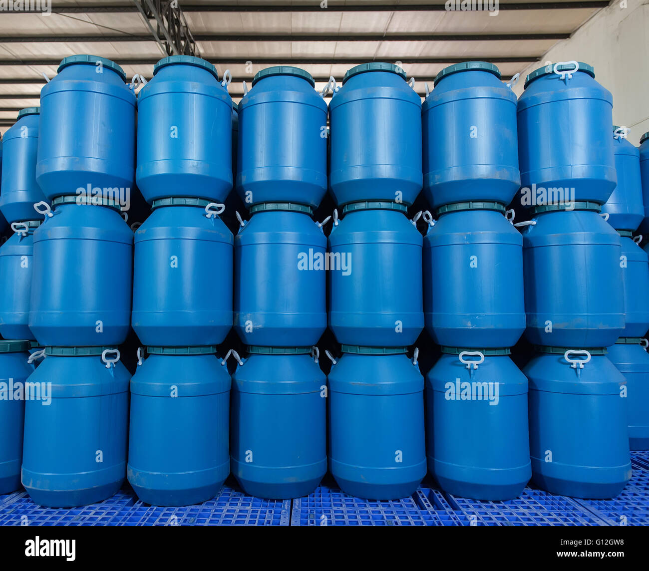 Plastic barrels hi-res stock photography and images - Alamy