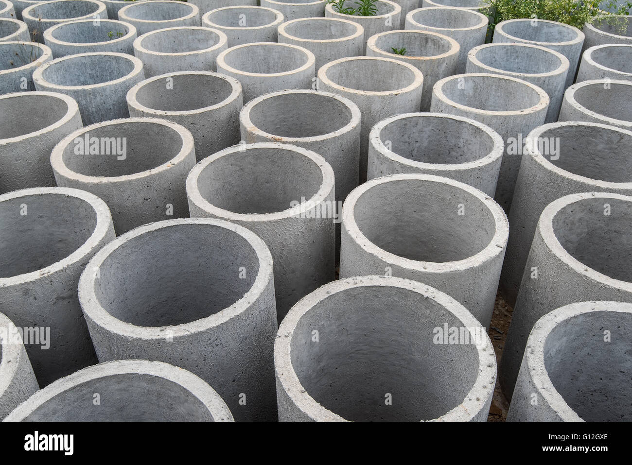 Drain channel with concrete pipes hi-res stock photography and images ...