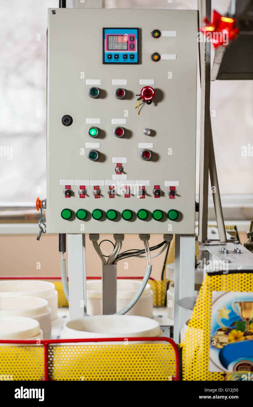 Control switches industrial machine hi-res stock photography and images ...