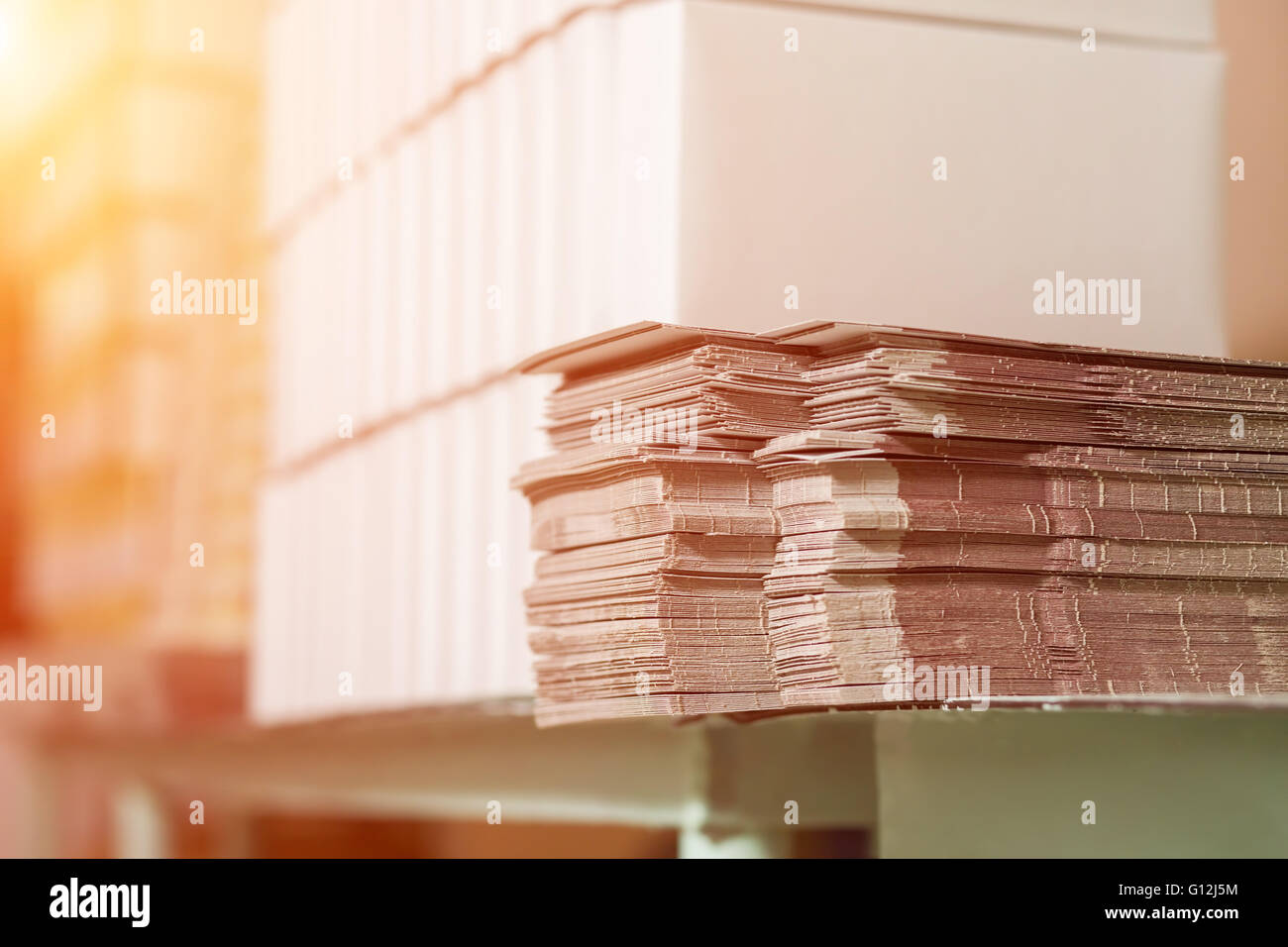 Stack of unfolded boxes Stock Photo - Alamy