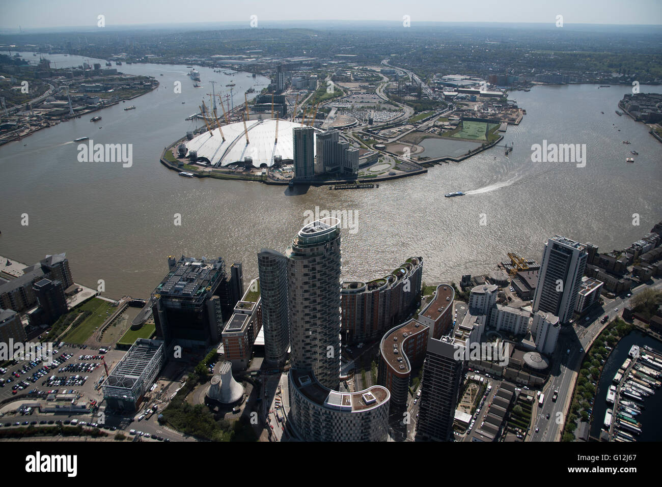 The o2 river thames hi-res stock photography and images - Alamy
