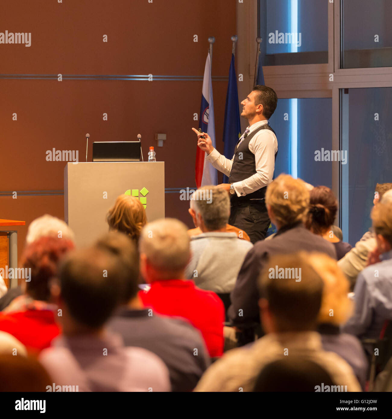 Speaker at Business Conference and Presentation Stock Photo - Alamy
