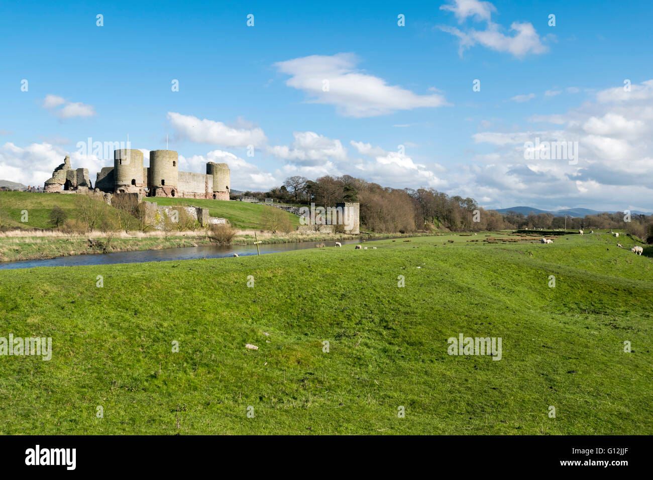 Rhuddlan castle hi-res stock photography and images - Alamy
