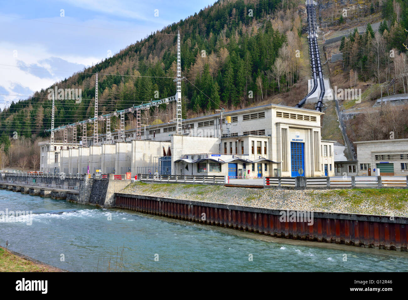 Hydroelectric power station in france hi-res stock photography and ...