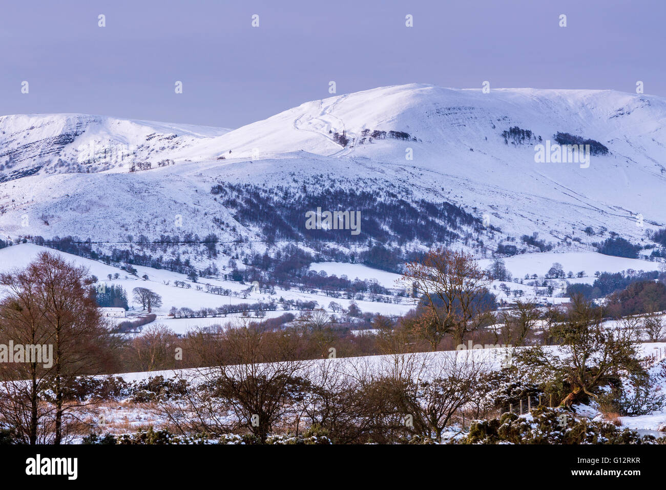 View over the tarell valley hi-res stock photography and images - Alamy
