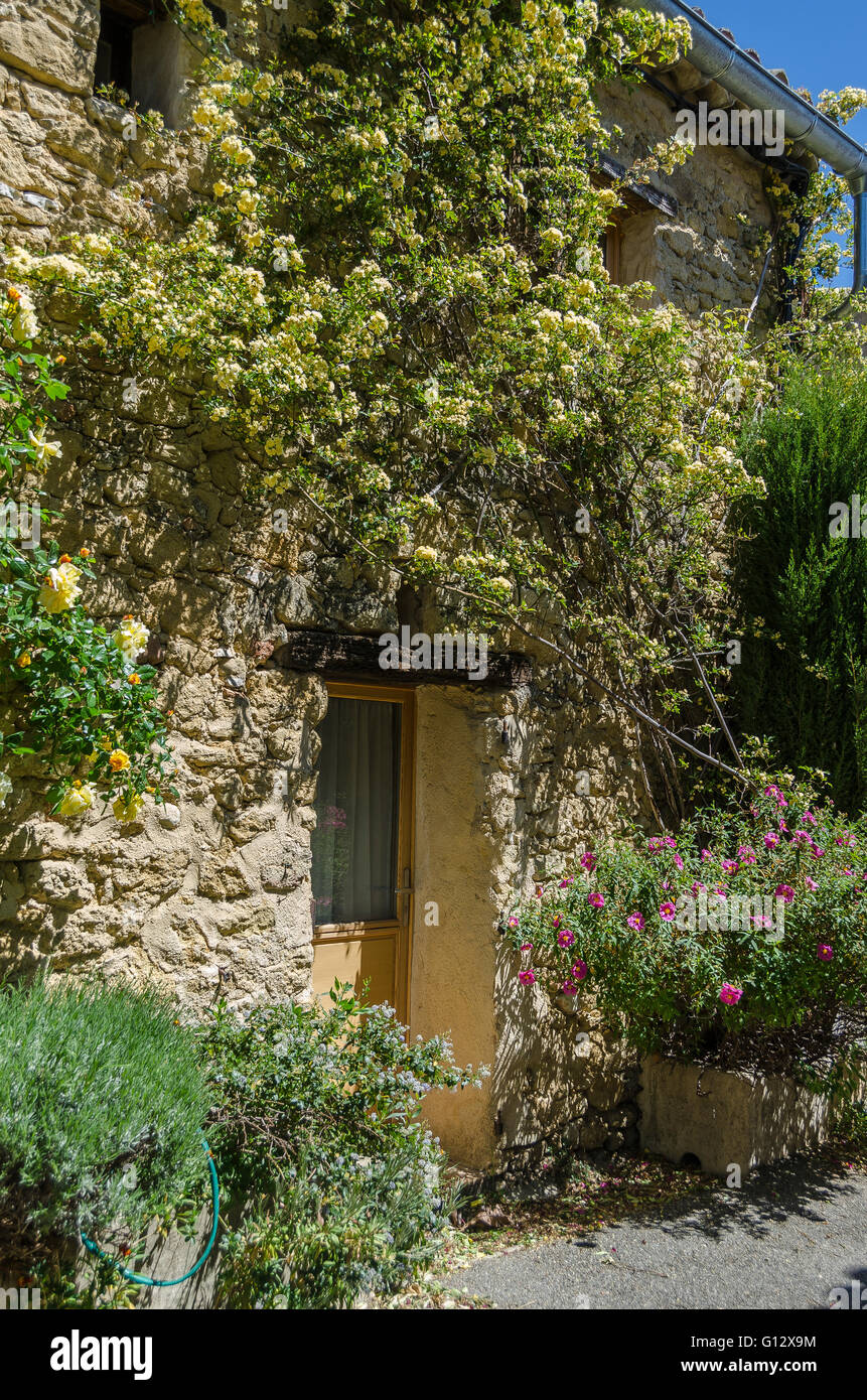 Vaugines France High Resolution Stock Photography and Images - Alamy