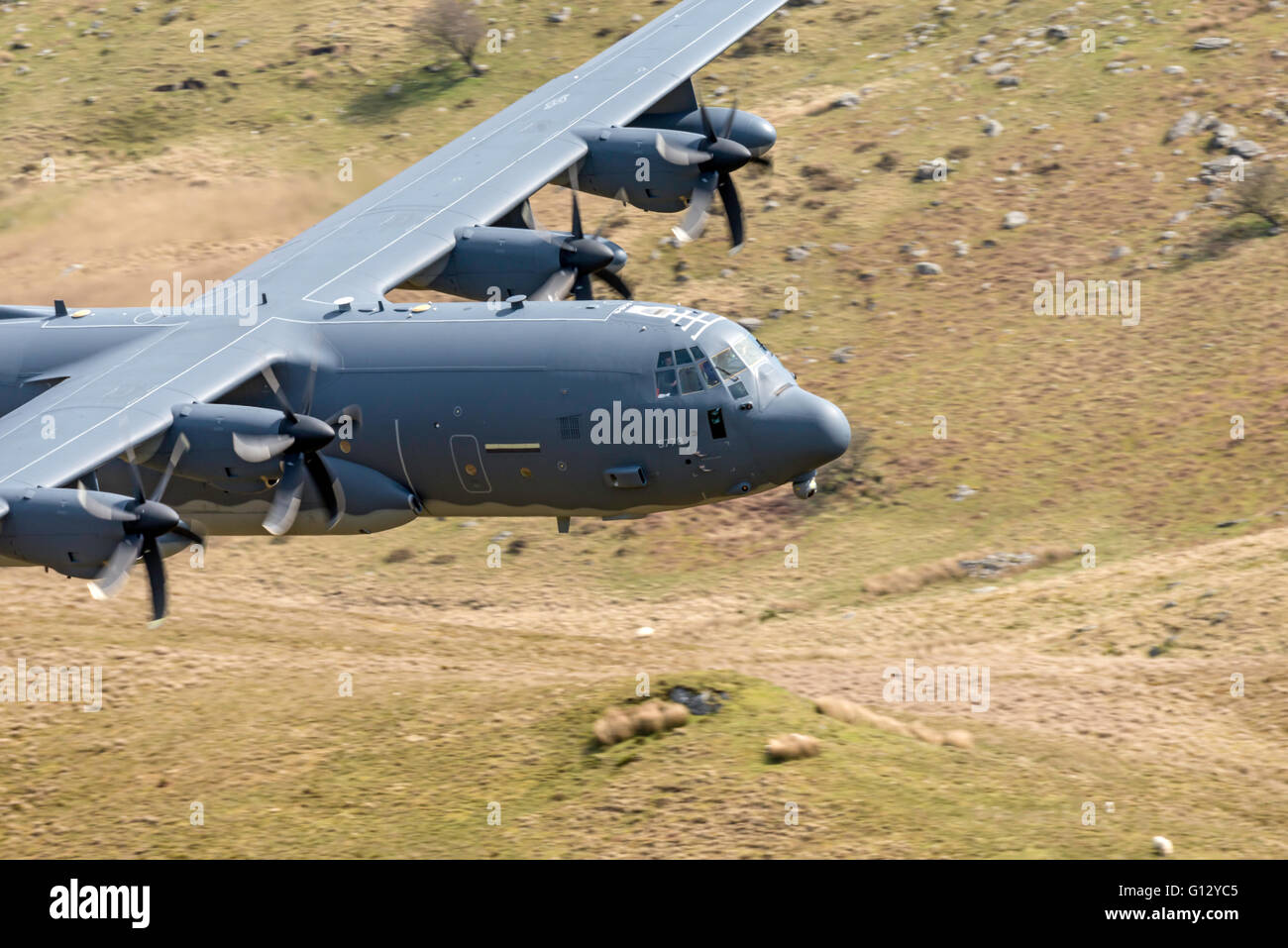 Mc 130j hi-res stock photography and images - Alamy