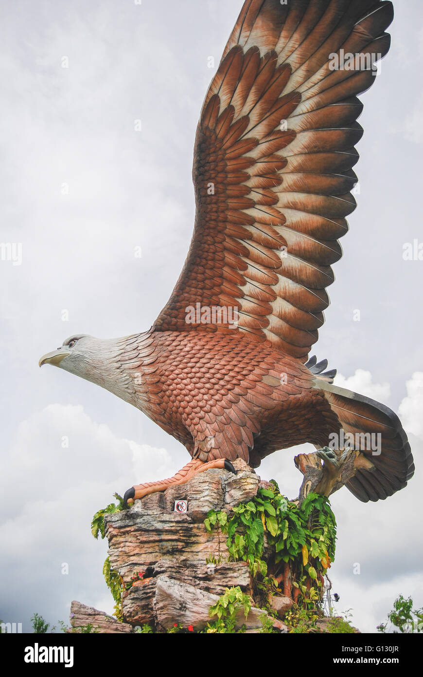 Eagle statue langkawi malaysia High Resolution Stock Photography and ...