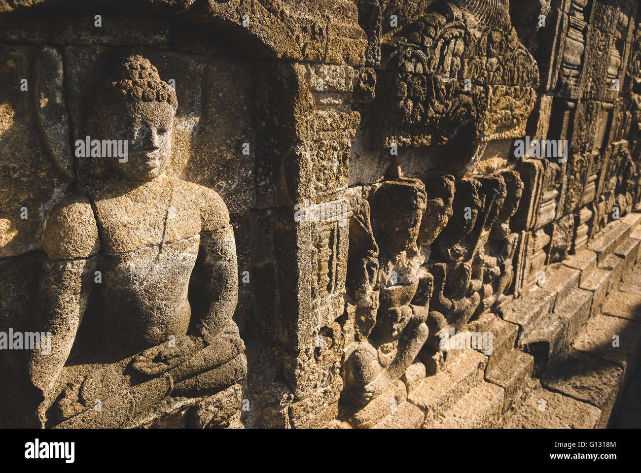 Borobudur temple in Yogyakarta, Indonesia Stock Photo - Alamy