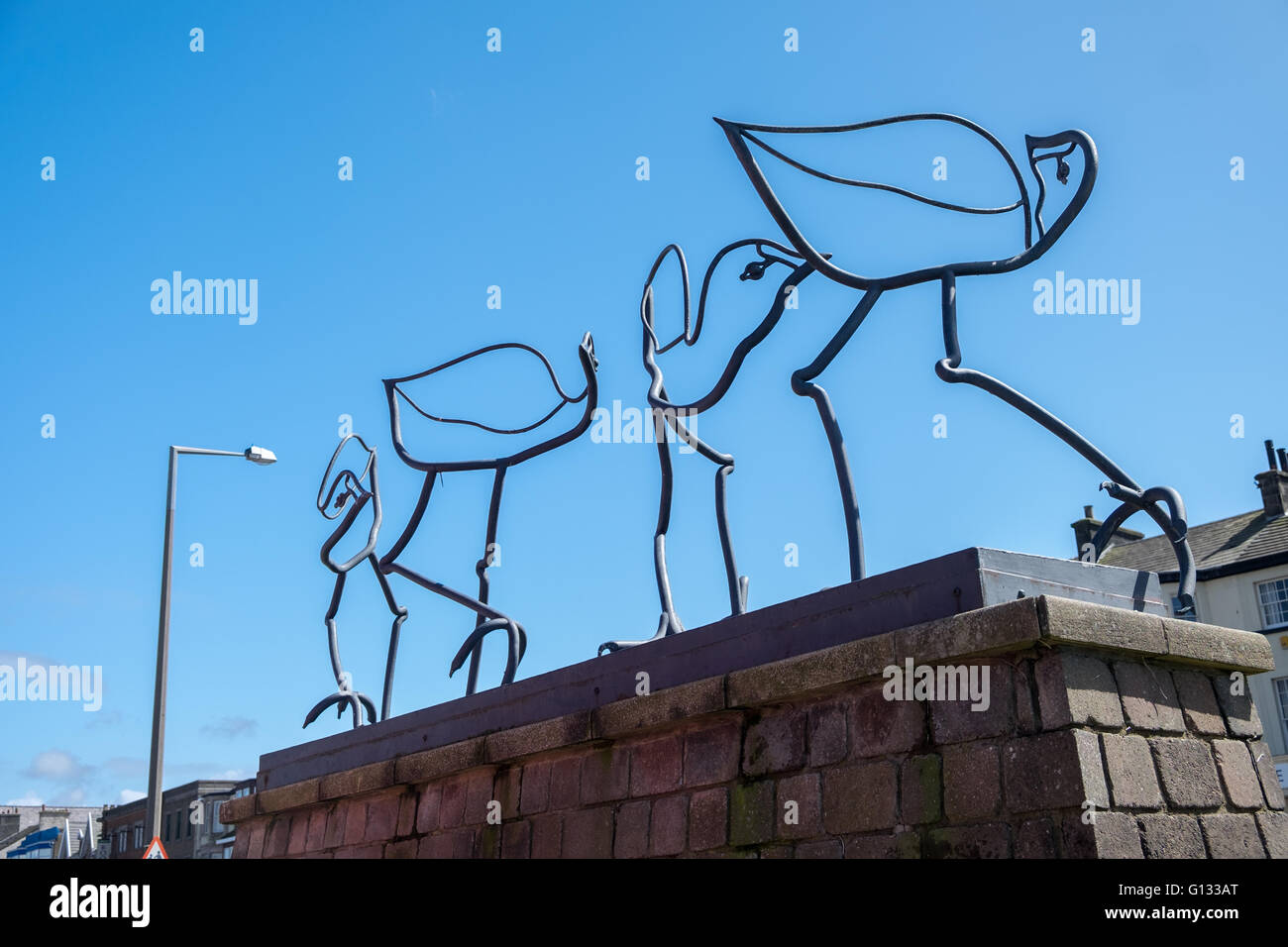 Bird sculpture on Morecambe seafront promenade Stock Photo - Alamy