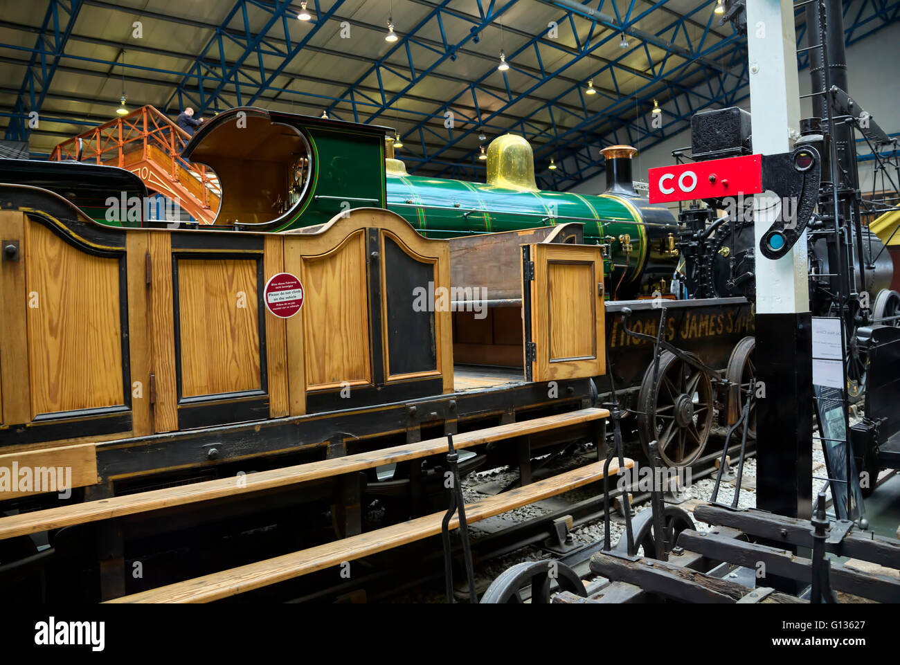 York railway museum hi-res stock photography and images - Alamy