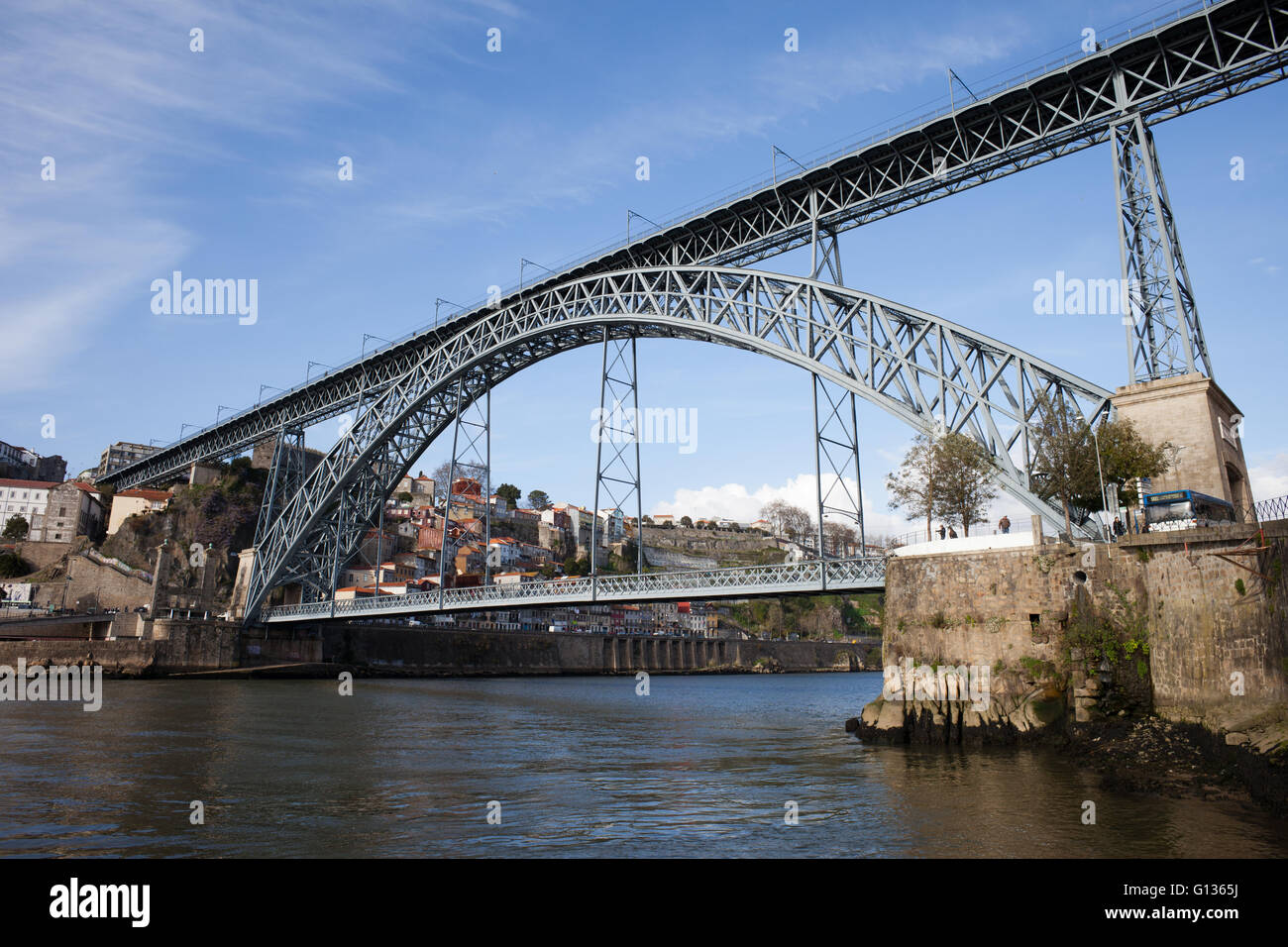 Hinged arched bridge hi-res stock photography and images - Alamy