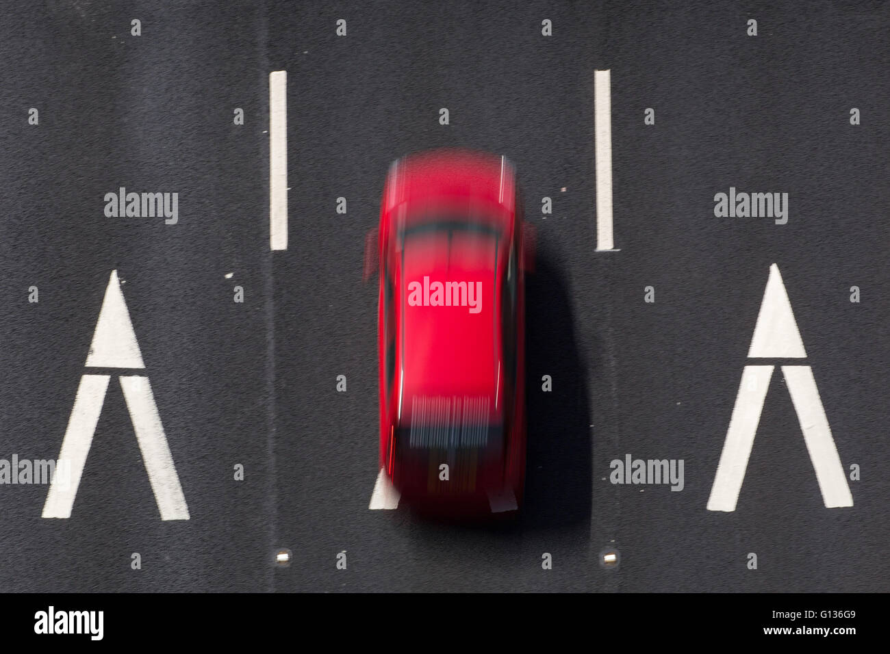 Chevron road markings hi-res stock photography and images - Alamy