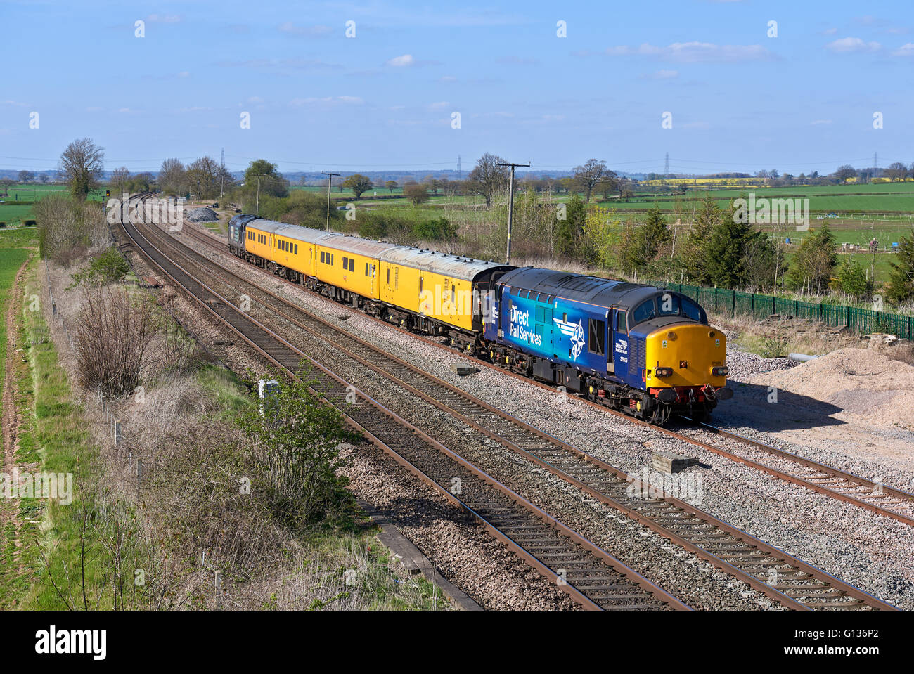 Network rail test train hi-res stock photography and images - Alamy