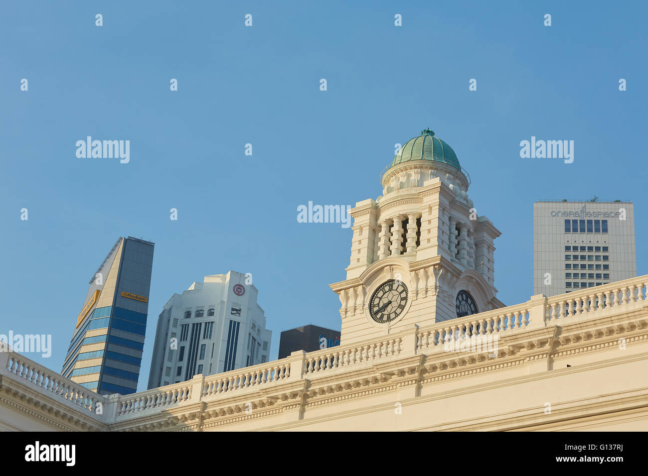 Singapore Clock Tower High Resolution Stock Photography and Images - Alamy