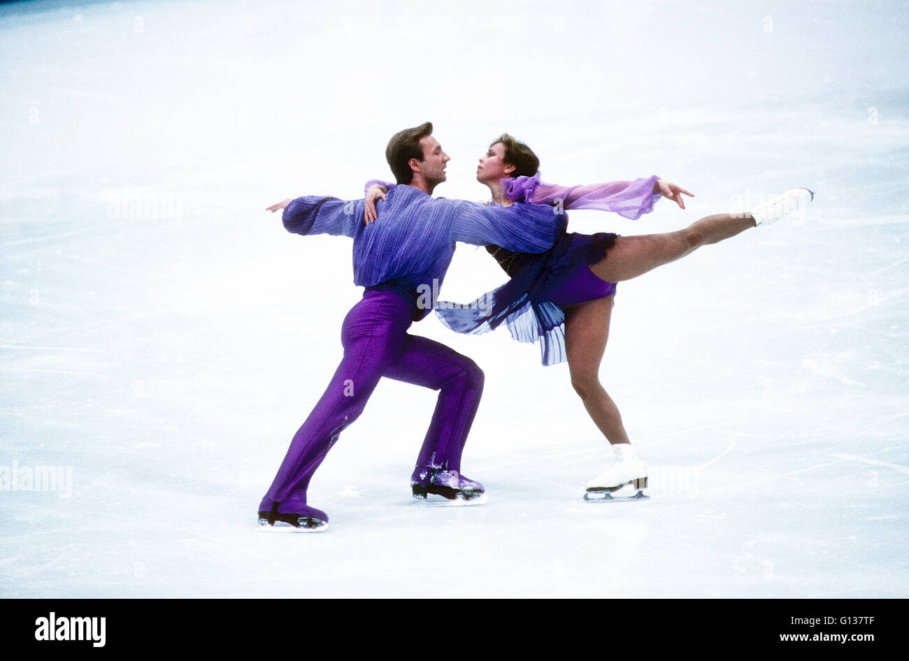 Jayne Torvill and Christopher Dean (GBR) bronze metal winners in Ice ...