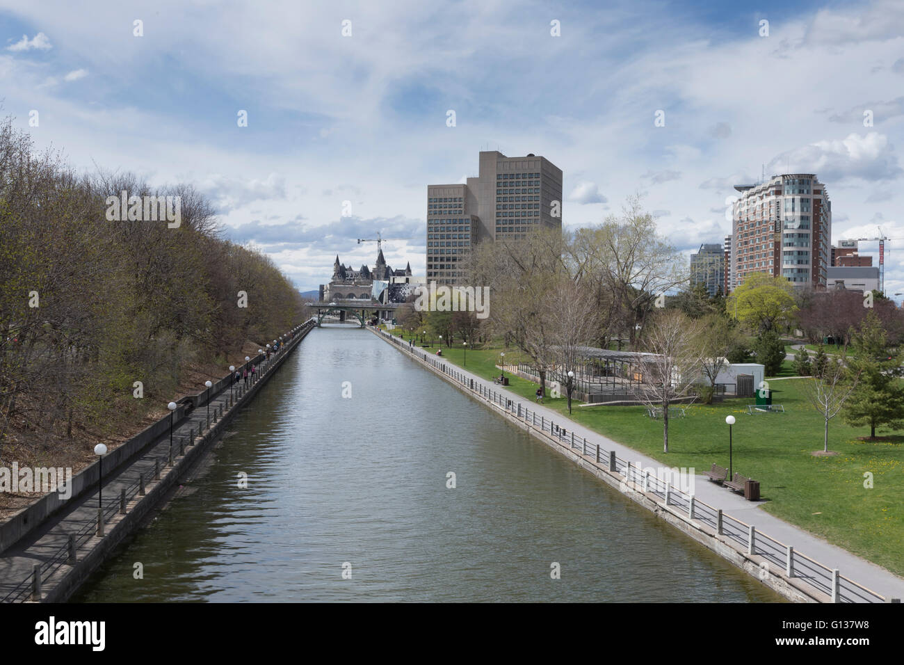 Rideau canal ottawa spring hi-res stock photography and images - Alamy
