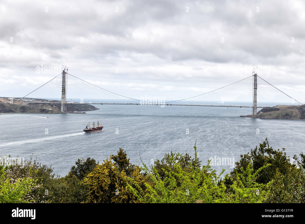 The Yavuz Sultan Selim Bridge,initially named the Third Bosphorus ...