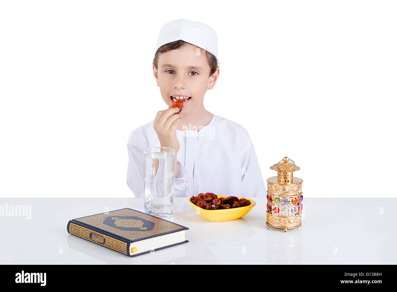 Islam water drink hi-res stock photography and images - Alamy